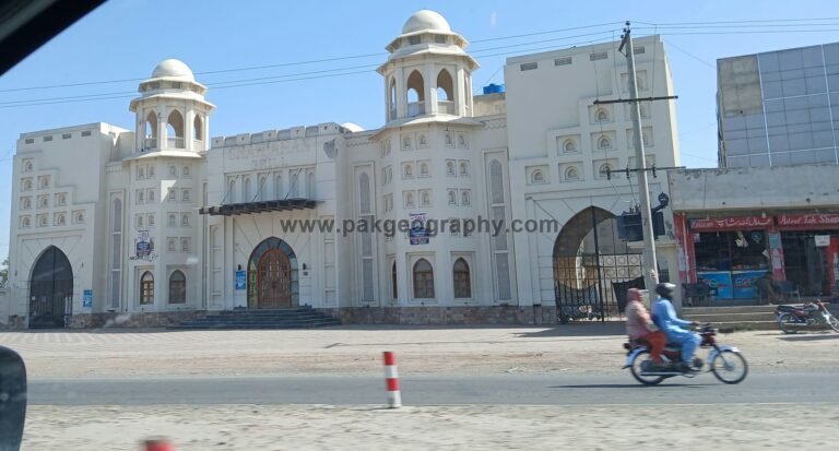 Sahiwal City & District: History, Culture, and Key Facts - Pak Geography