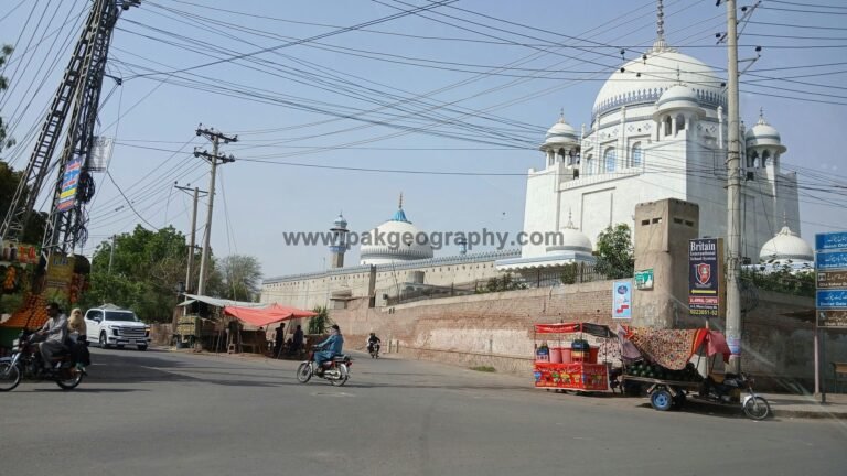 Multan City and District: History, Population and Facts - Pak Geography